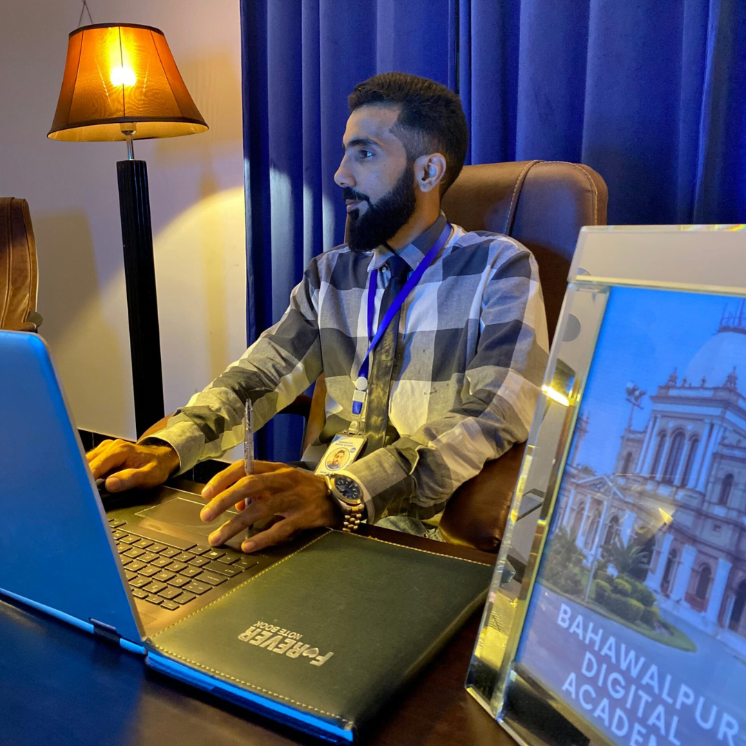 Digital Marketing Expert in Bahawalpur - Hamid Ajmal